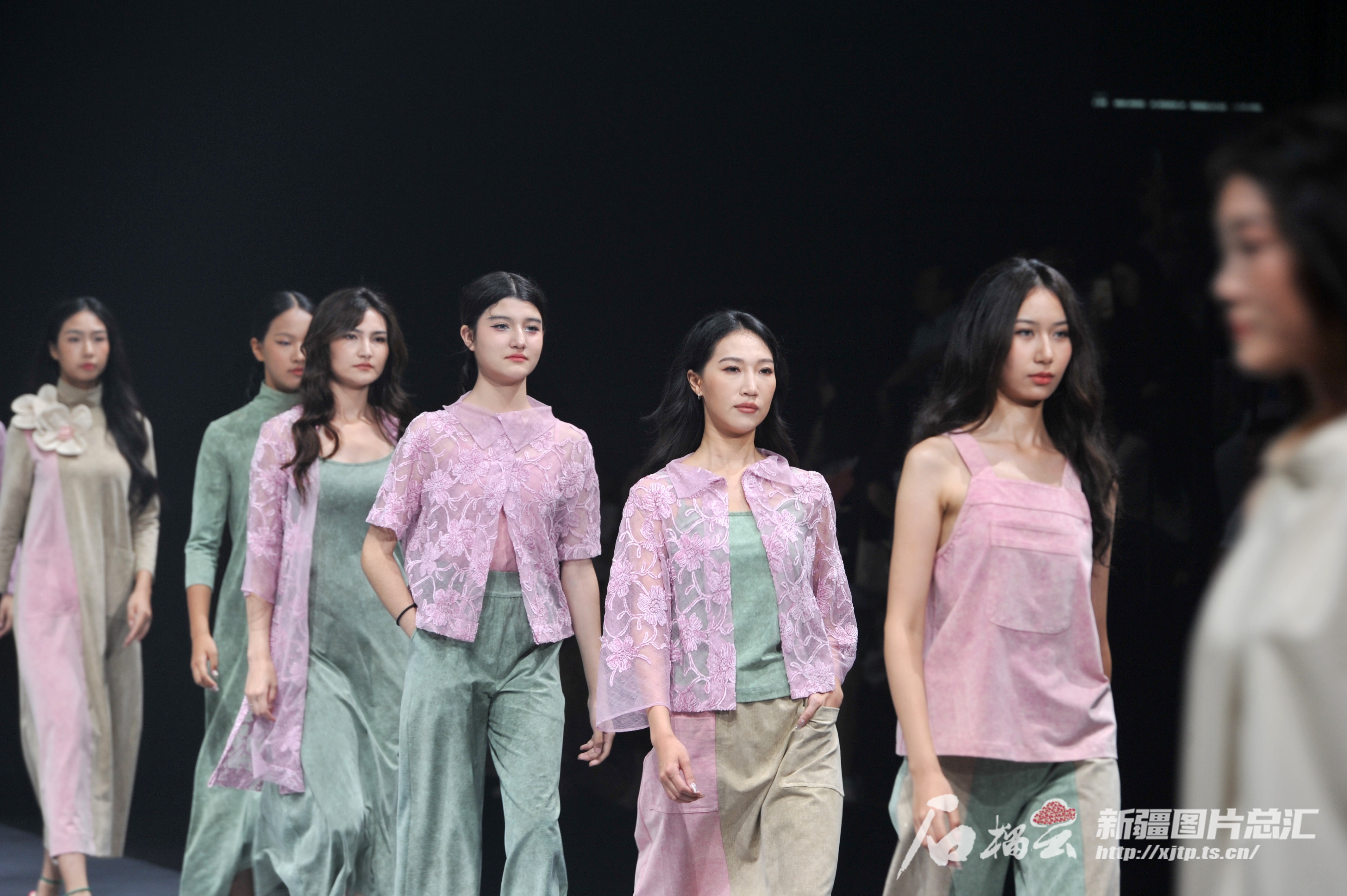 亚欧时装周如何为新疆纺服产业锦上添花